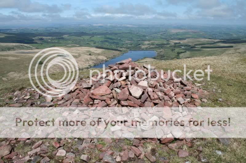 Fan Llia , Fan Nedd , Fan Gyhirych, Fan Fraith